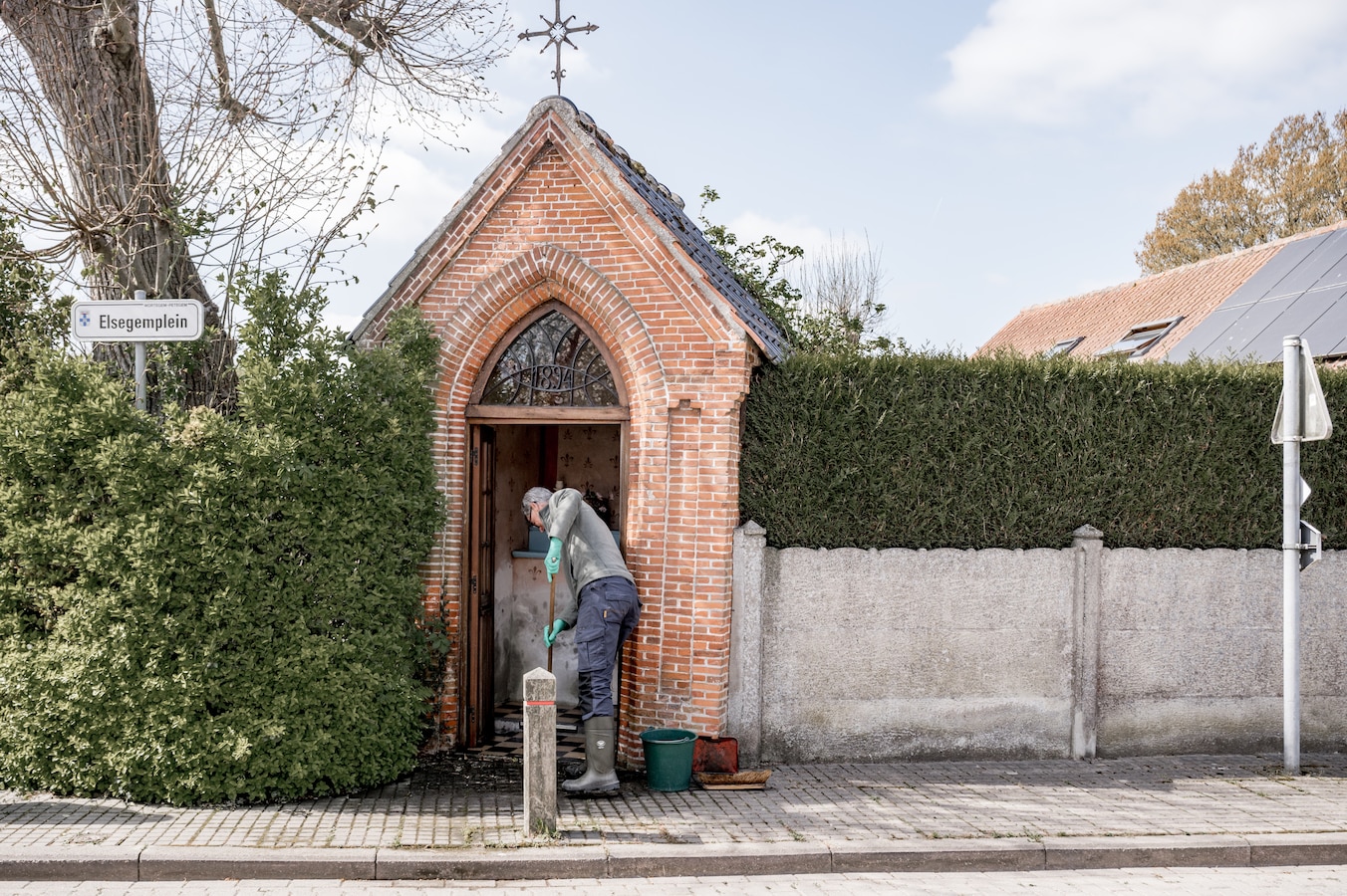 In dit dorpje gaat zaterdag een soort staatsbe­gra­fe­nis door voor ...