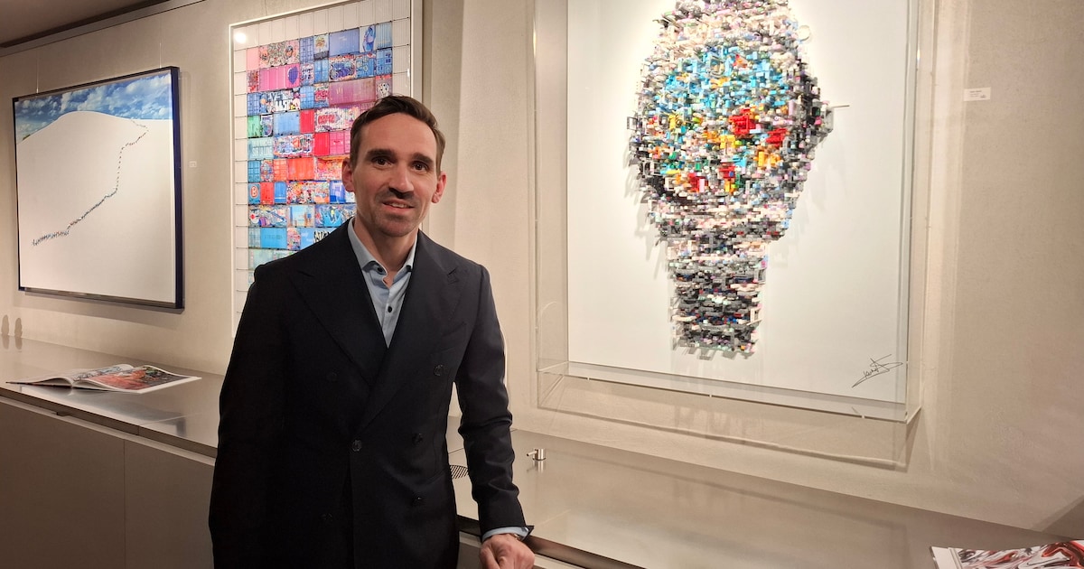 Ex-profvoetballer Sven Kums opent pop-up galerij met eigen LEGO ...