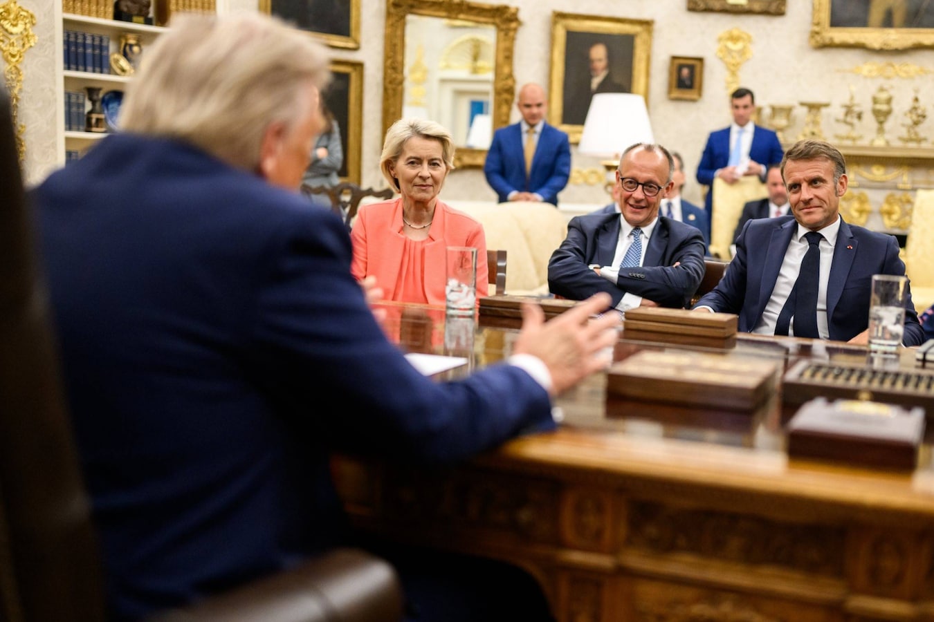 Professor Vos na nieuwe explosieve aankondi­ging van Trump: “Ik zie nog ...