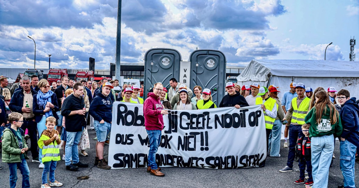 70 truckers verrassen ongeneeslijk zieke Robrecht (38) en zijn gezin ...
