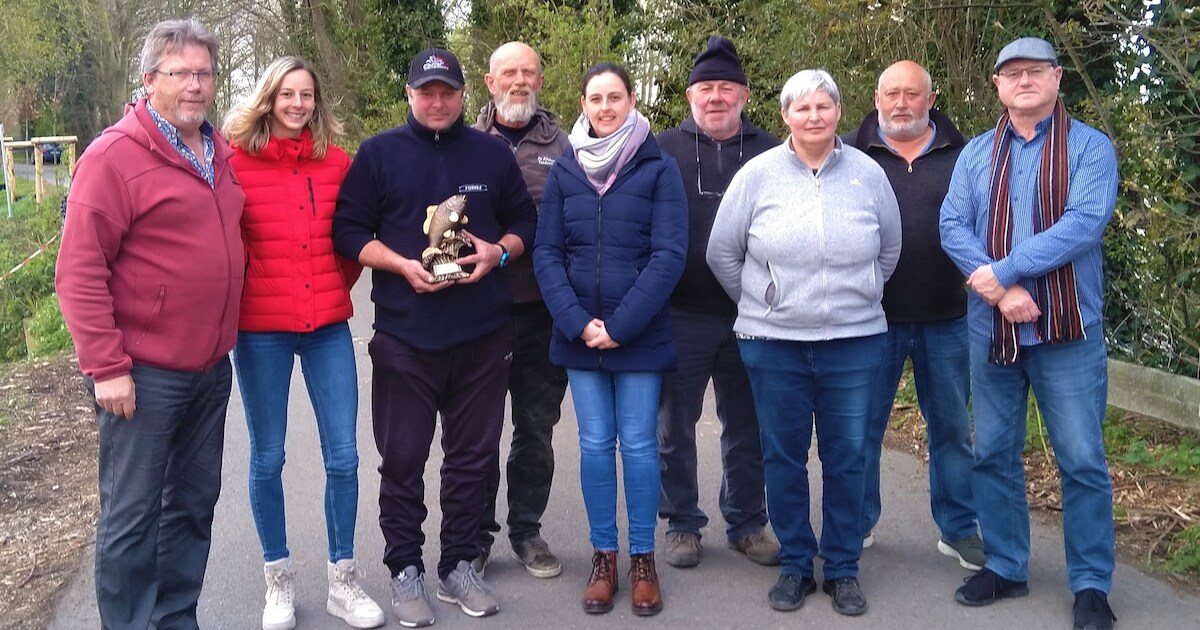 Viswedstrijd Memorial Ronny Bryon gewonnen door Jacques Andy met vangst ...