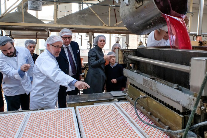 Gentse neuzekes voortaan in Brusselse handen, nu Suikerbakkerij Joris ...