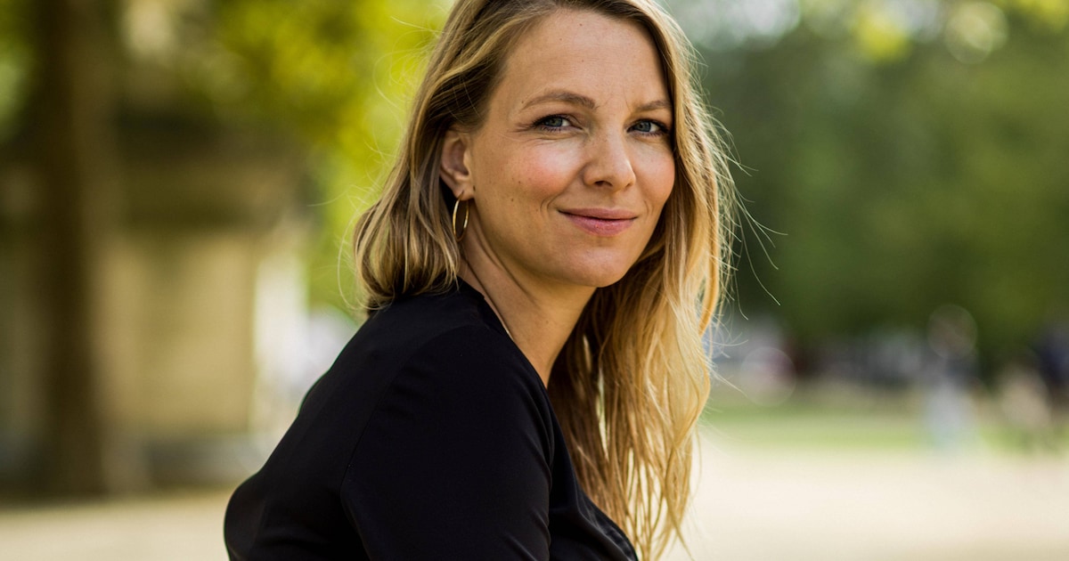 KIJK. VTM-journaliste Hannelore Simoens was tienerliefje van bekend VRT ...