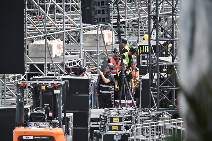 Mede dankzij podiumelementen van Metallica kan Tomorrowland opnieuw de ...