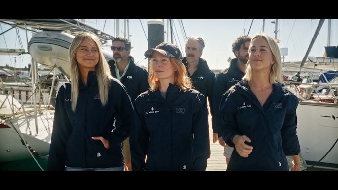 Clara Cleymans voelde zich een slechte mama toen ze gezin achterliet ...