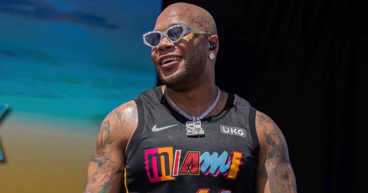 Zoontje Flo Rida op intensieve zorg na val uit raam vijfde verdieping ...