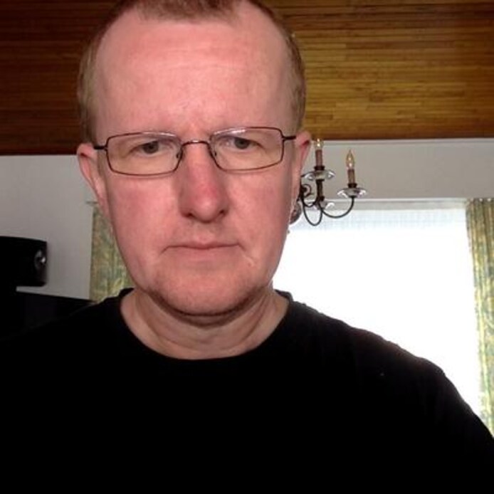 ASSISEN. Verliefd, verloofd, bijna getrouwd en dood in één jaar tijd ...