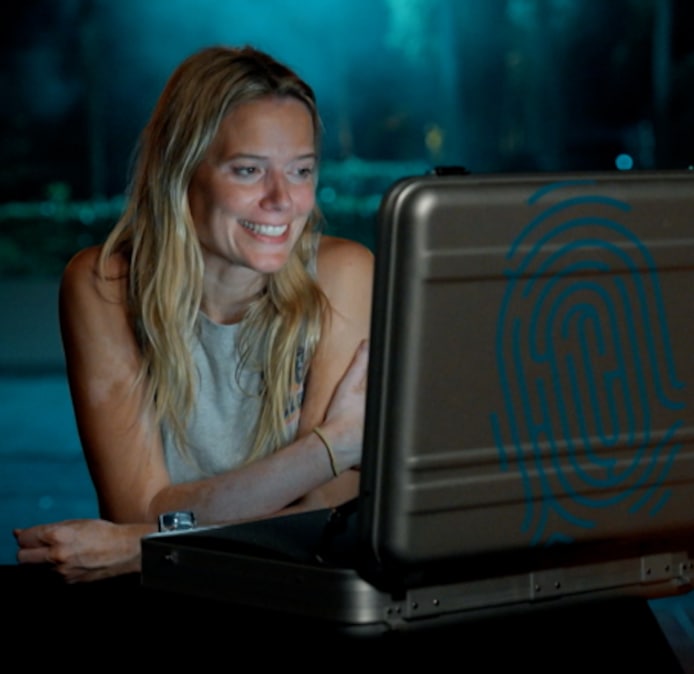 Advocate Sarah Loos is ‘de mol’: “Imagoschade aan mijn beroep? Ik heb ...