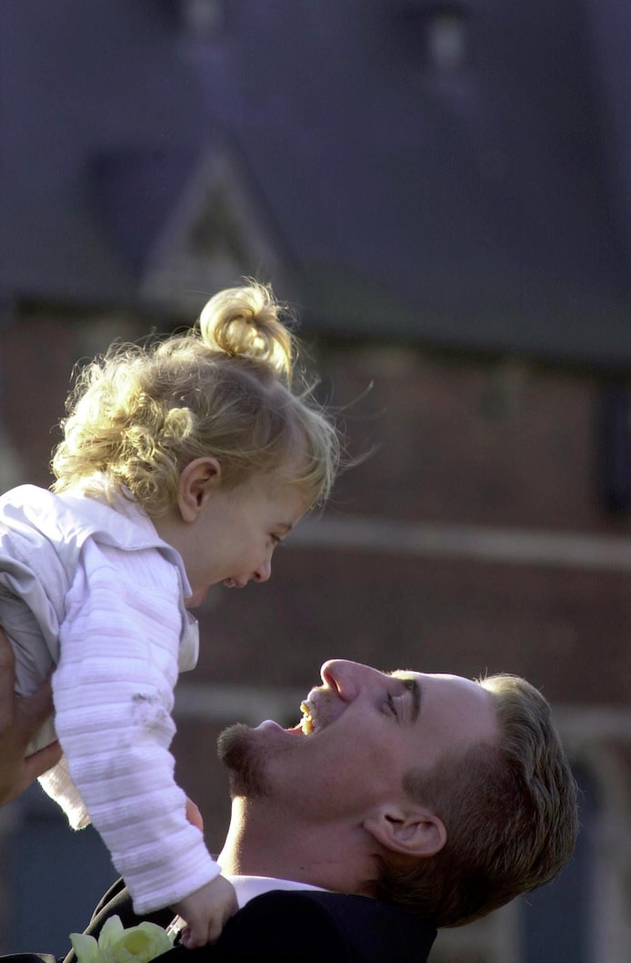 Cameron Vandenbroucke (18): "Papa was een man van extremen, maar elke ...