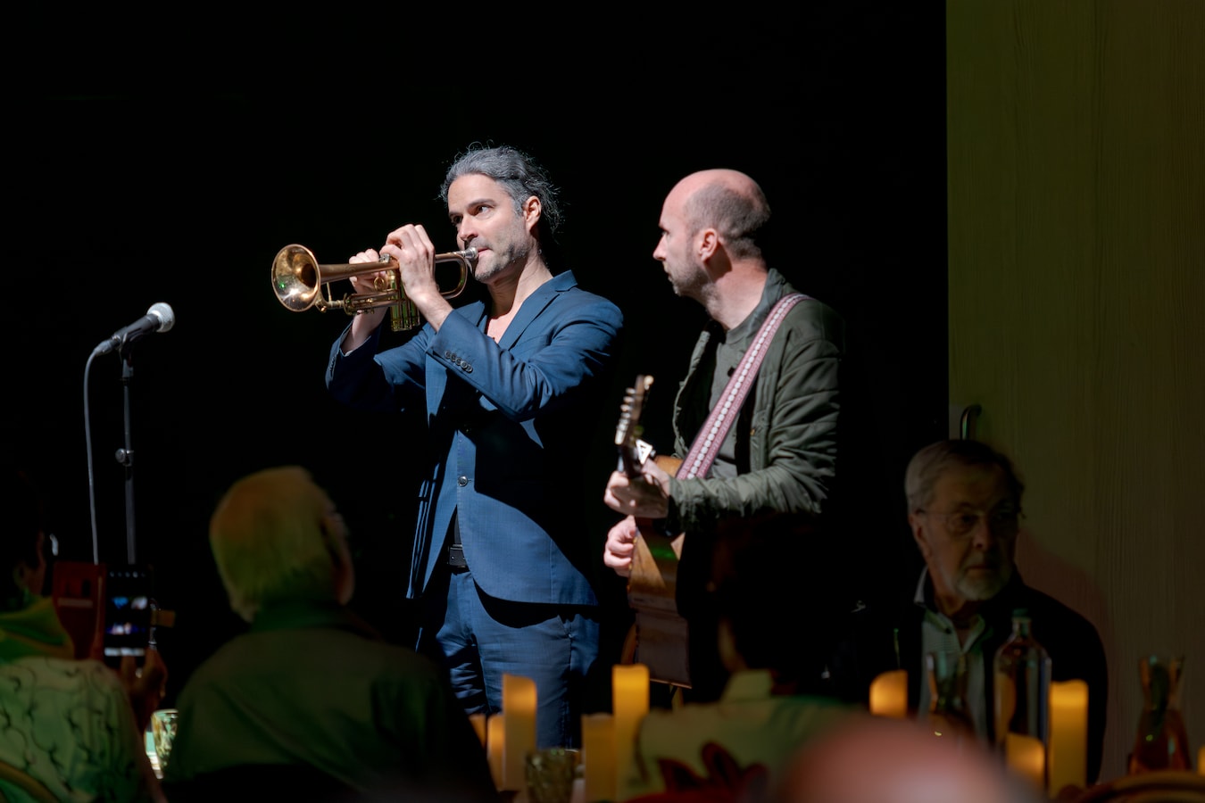 Ter Dilft viert 50-jarig bestaan met feesttafel vol verrassingen en ...