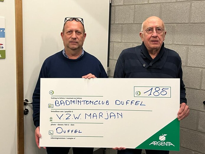 Duffelse badmintonclub overhandigt cheque aan goed doel vzw Marjan ...