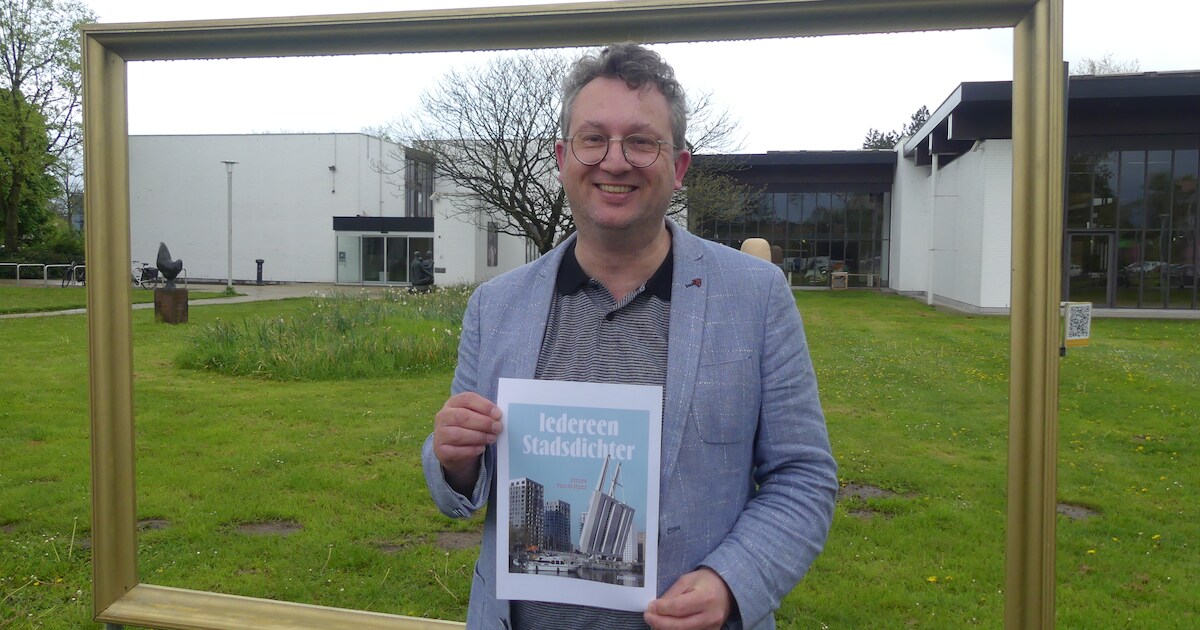Steven (48) pent boek neer over stadsdichterschap in Vlaanderen en ...