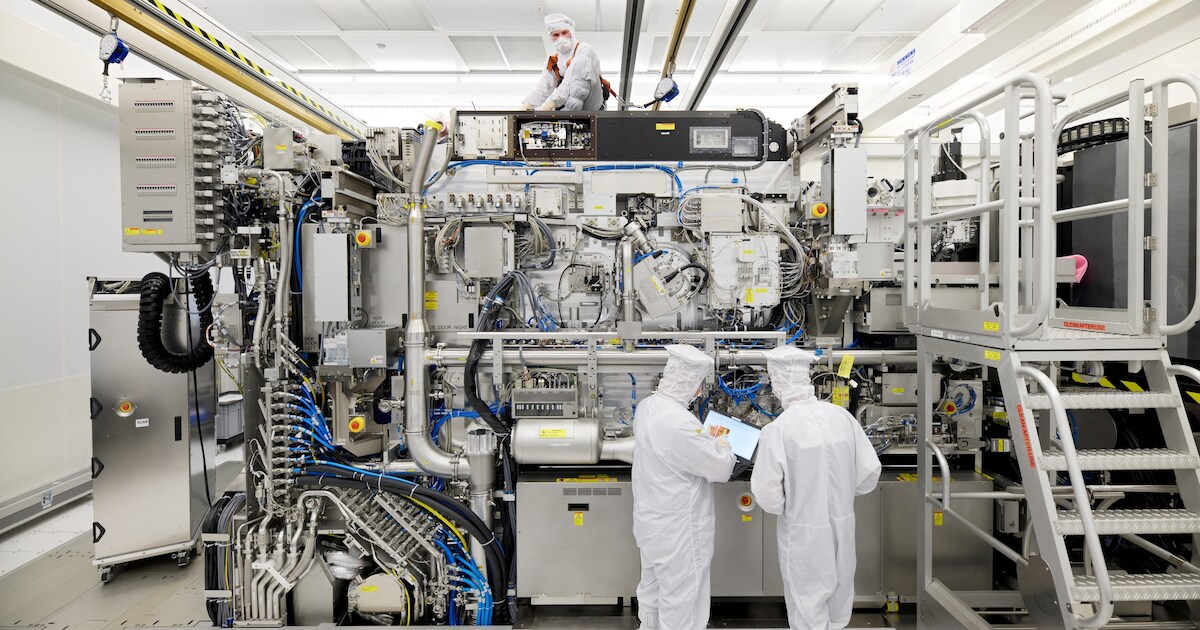 Nederland bezorgd over spionage bij chipmachinefabrikant ASML: “Chinese werknemer heeft ...