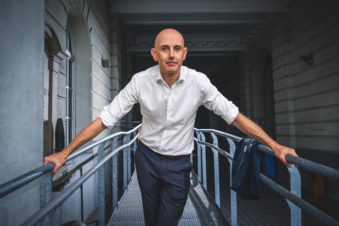 Nieuwe baas van Cel Vermiste Personen Gerry Van Loock (49) kijkt ...