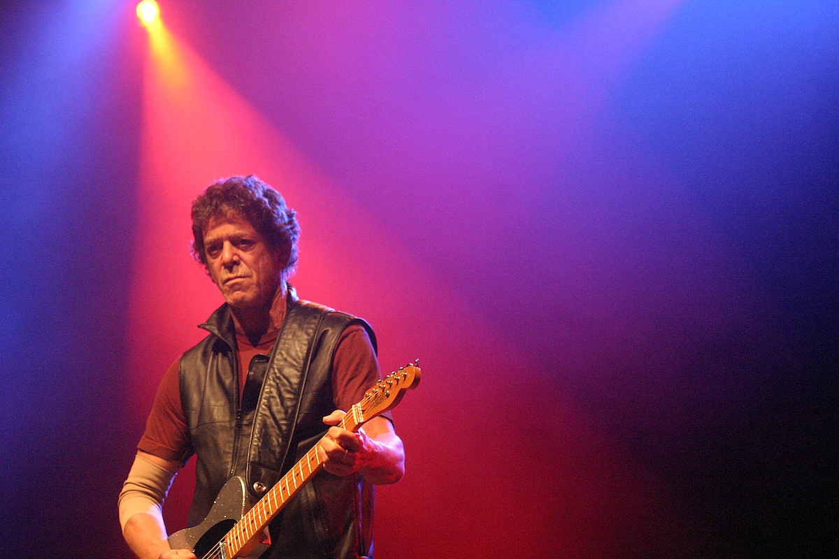 Muziek van Lou Reed weerklinkt in kerk van Poesele | Deinze | HLN.be