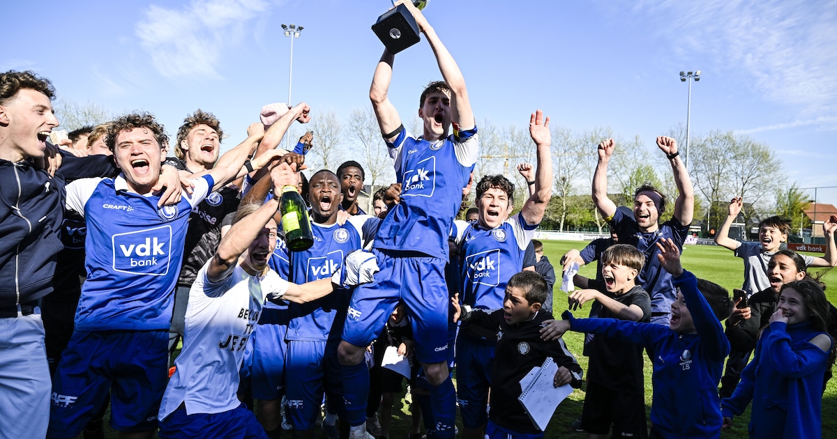 Amateurvoetbal exclusief bij HLN: Jong Gent is kampioen in 1ste ...