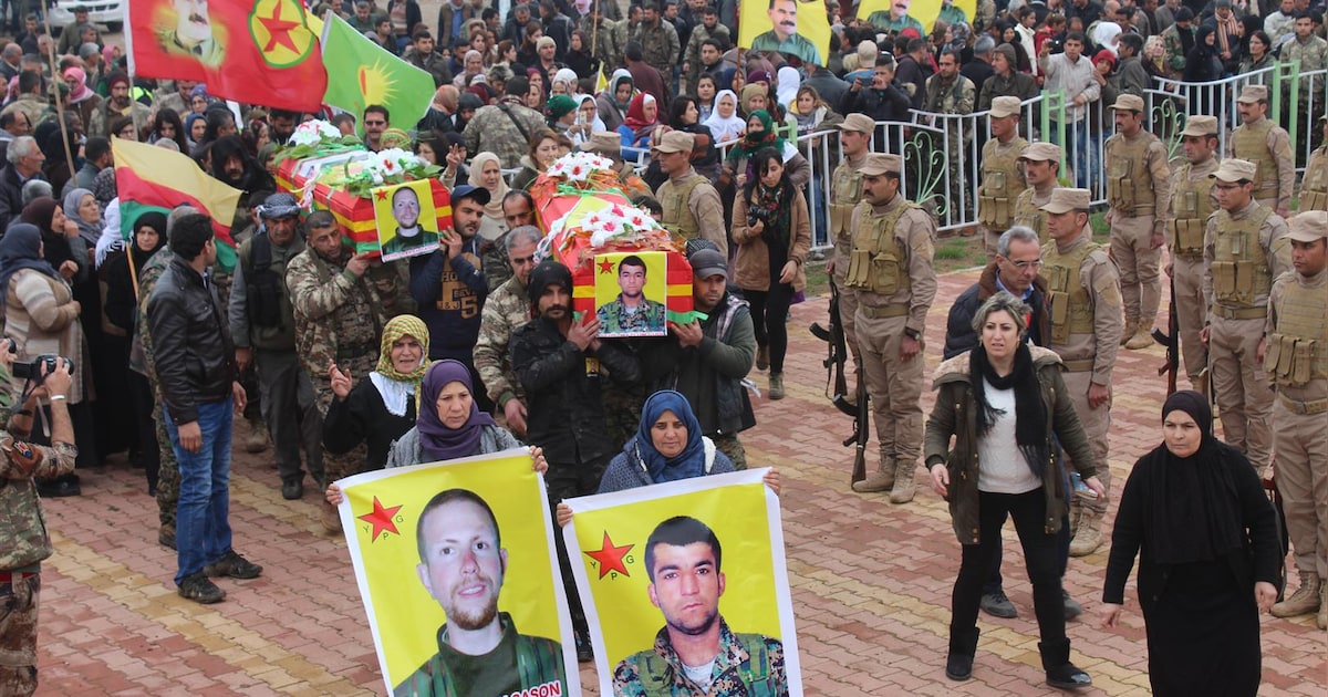 Heldenbegrafenis voor Nederlander die Koerden hielp tegen IS ...