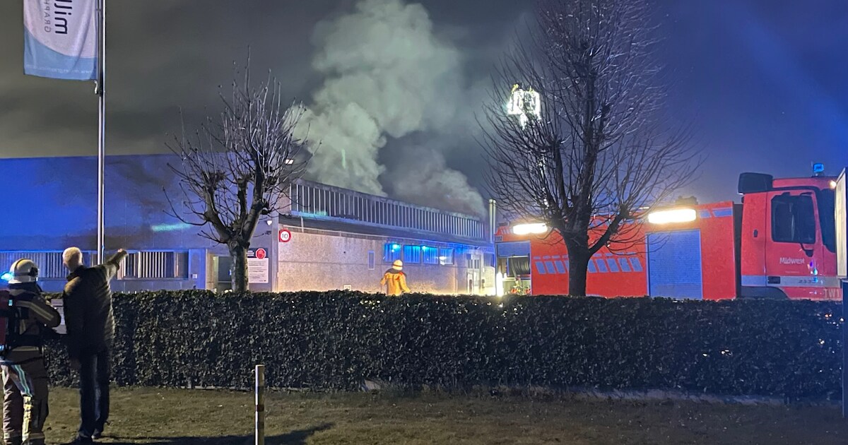 Na nachtelijke brand bij Miller Graphics in Roeselare: “De medewerkers ...