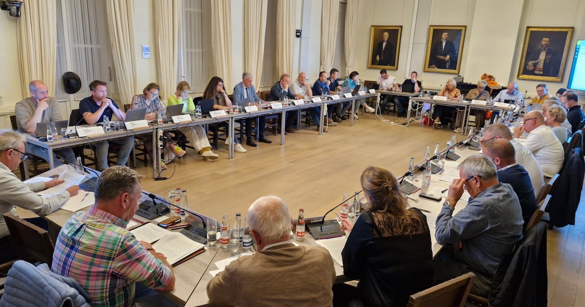 Fusiestad Tielt legt meerjarenplanning en honderden reglementen straks ...