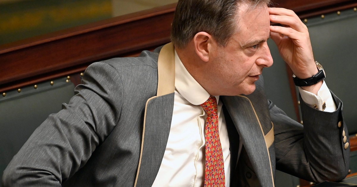 Zo wil Bart De Wever ervoor zorgen dat hij weer een stapje dichter bij ...