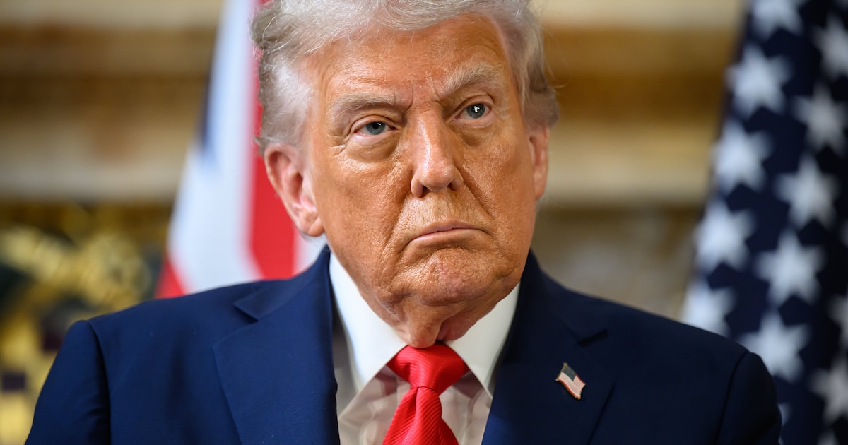 Trump straft Democratische staten met bevriezing miljardenfondsen | Buitenland | HLN.be