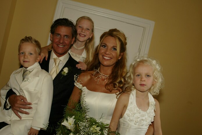 Frank Galan (64) viert 35 jaar carrière maar kende muzikale tegenslag ...