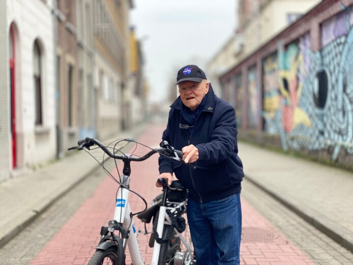 Ambassadeur (83) van de Gentse hotelschool overleden na meer dan 20 ...