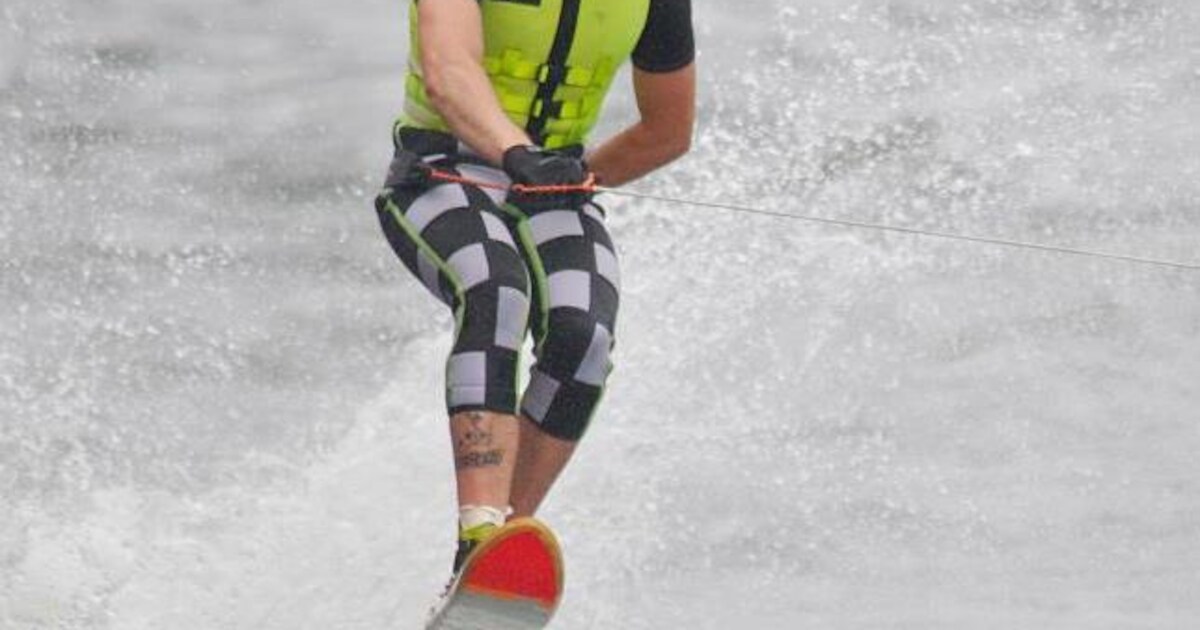Waterskiër out tot augustus door val op BK | Regio | HLN.be
