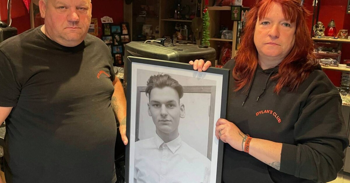 Na 6 jaar juridische strijd krijgen ouders verongeluk­te bromfiet­ser ...