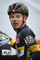 Sven Nys verklapt op de radio wat hij gaat doen om de druk van Thibau's ...
