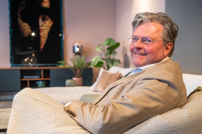 Morres nam afscheid van Walter van de Griendt; Kees den Herder nieuwe ...