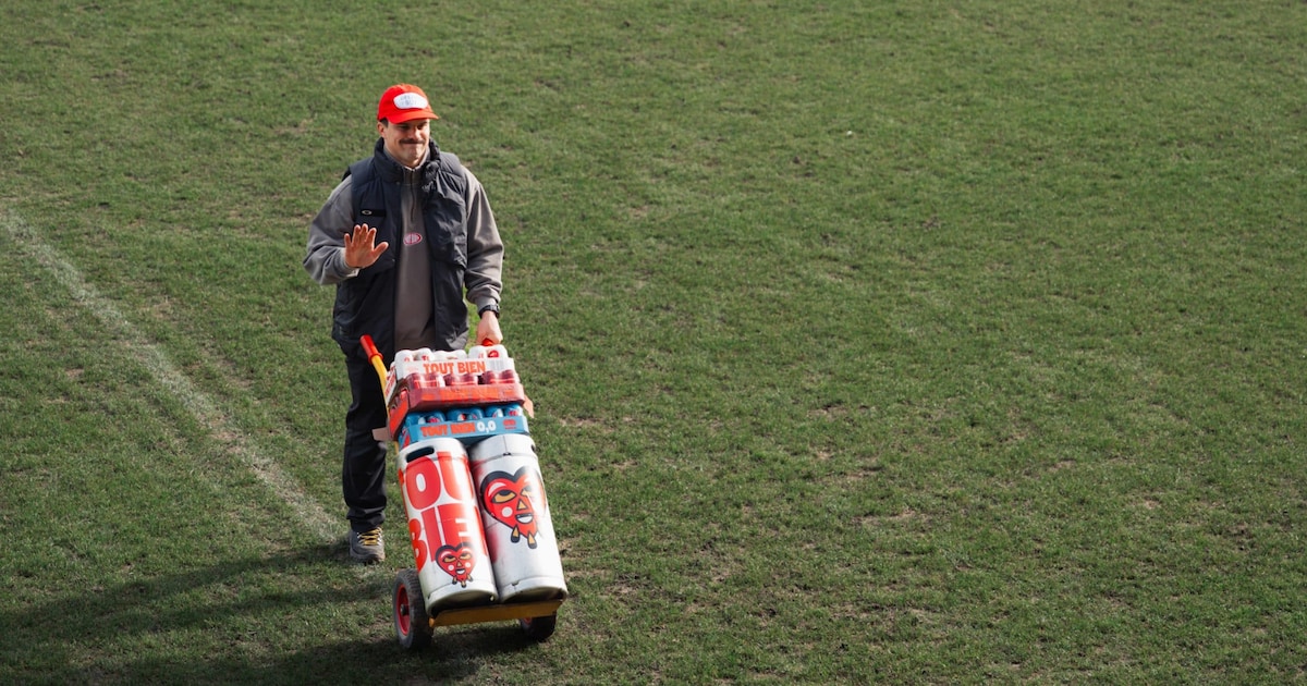 Weer feest op Eendracht Aalst Lede: ‘Tout Bien’-match met Average Rob ...