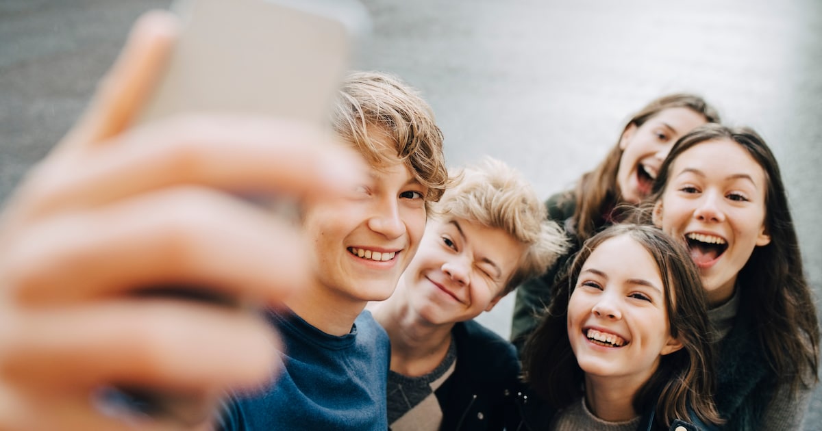 Primeur: ‘6 7’ verkozen tot Kinderwoord én Tienerwoord van 2025 ...