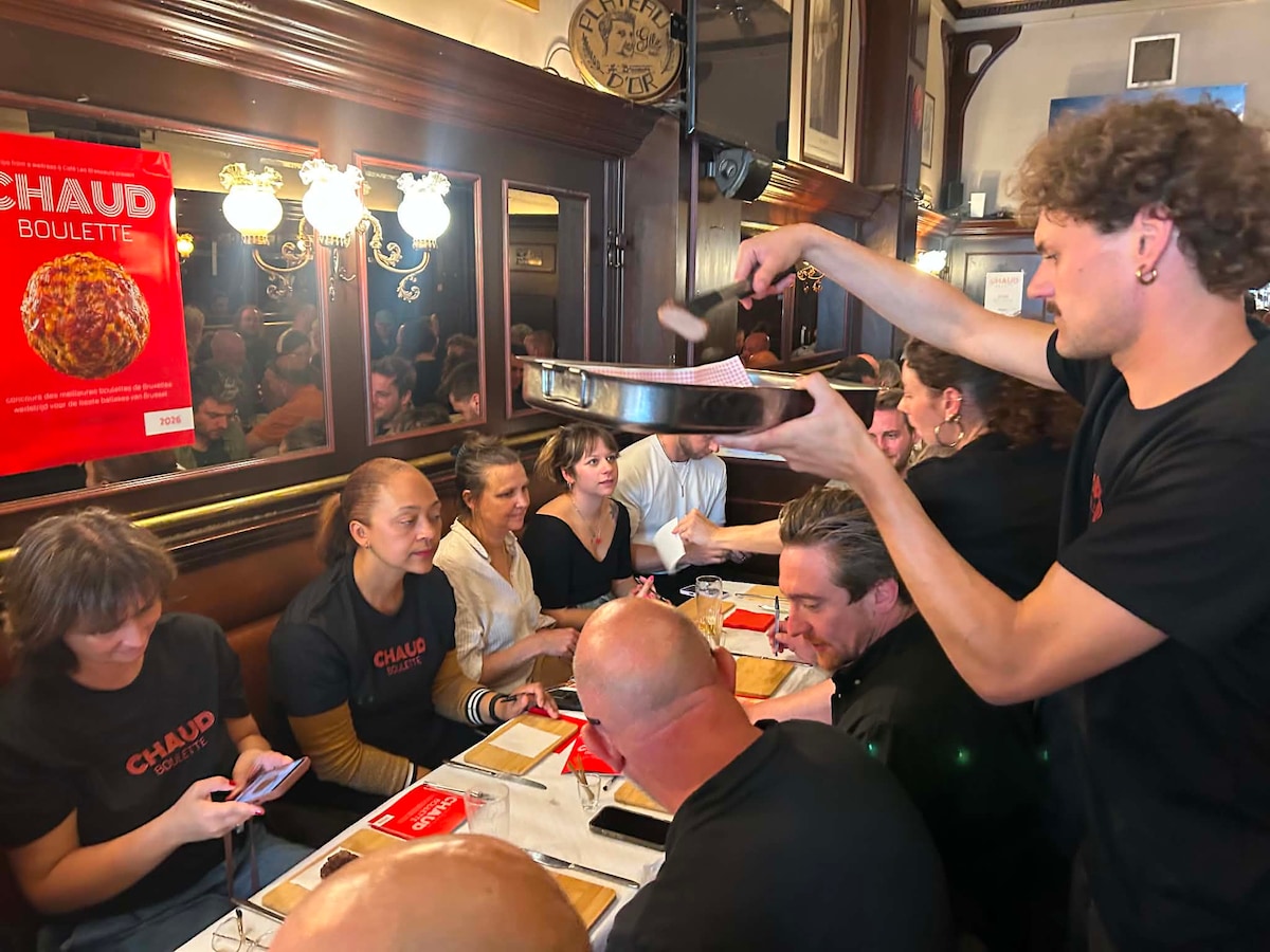 Tien slagers uit Brussel strijden om titel van ‘beste boulette’: “Dit ...