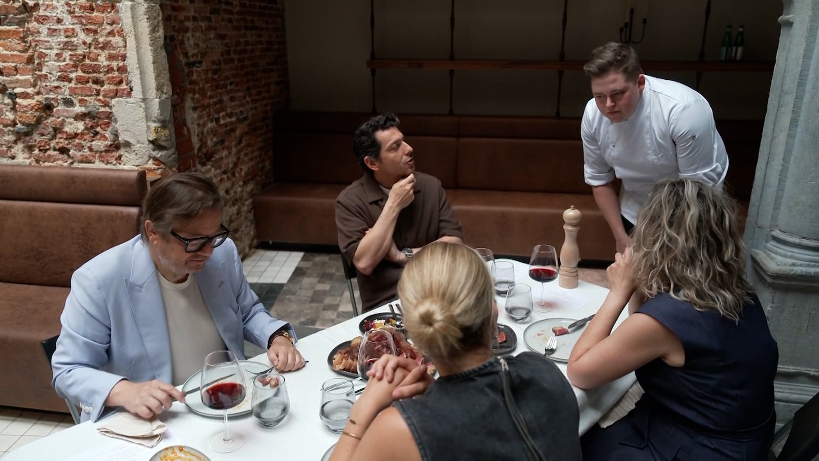 Jonas en Maarten proberen sluiting te voorkomen in ‘Mijn restaurant’: “Ik verloor al drie kilo ...