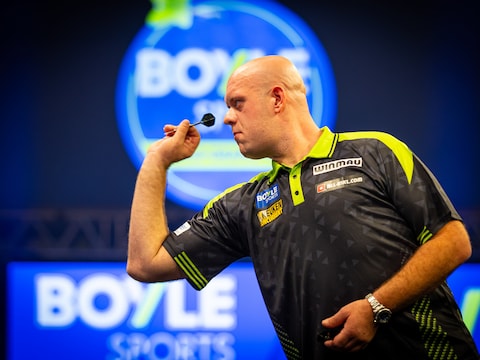 Einde verhaal voor Michael van Gerwen, Luke Littler stoot wel door: dit ...