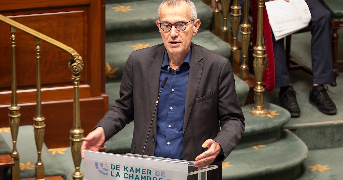 Aantal mensen dat langer dan een jaar arbeidsongeschikt is, steeg in ...