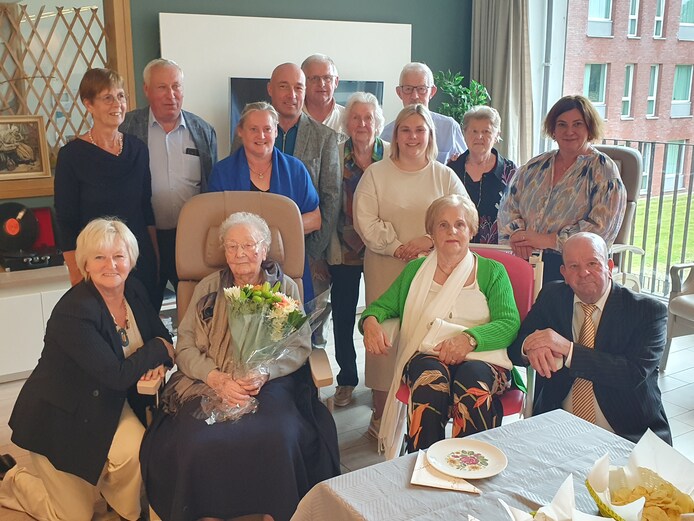 Paar maanden geleden nog feest, maar nu is Martha (102) overleden ...