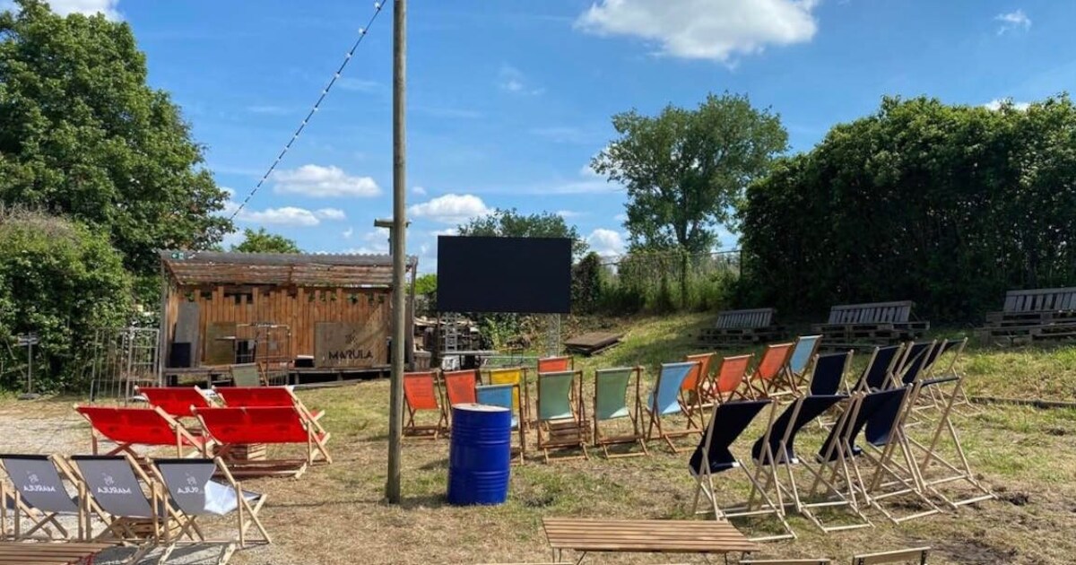 Rumst viert Vlaamse feestdag in Zomercafé Rupel | Regio | HLN.be