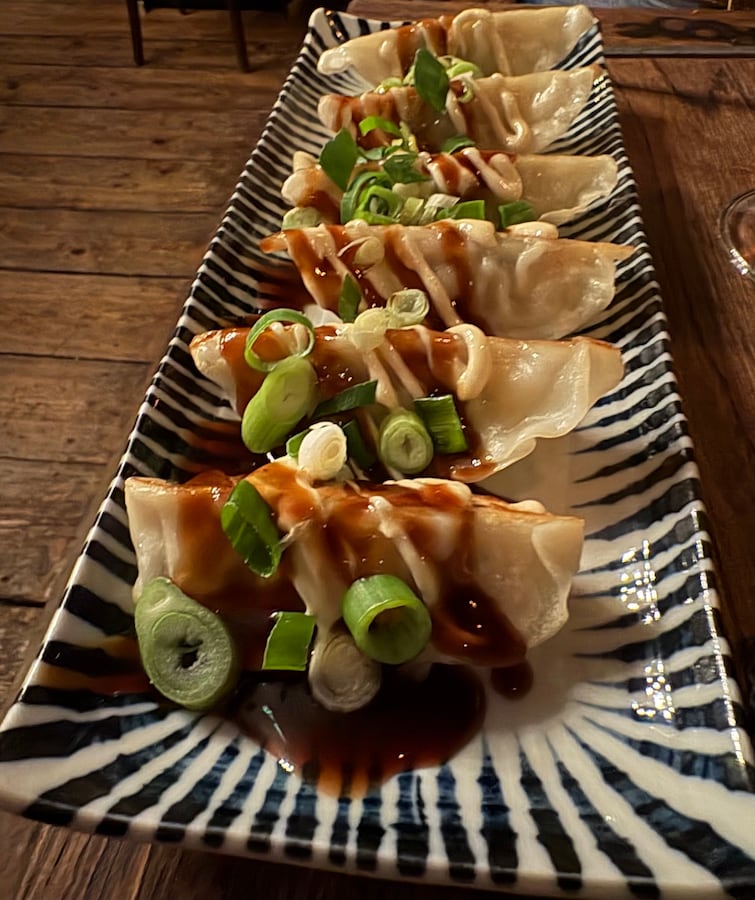 RESTOTIP. Bar Rose Red: een verdoken Brugse parel voor tapas- en ...