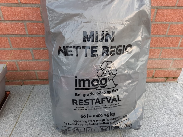 Restafval wordt tijdens de warmste maanden toch weer wekelijks ...