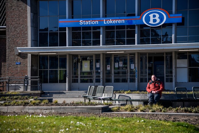 Motie tegen inkrimping dienstverlening in station van Lokeren: “Want ...
