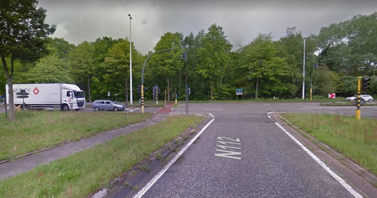 Werken aan kruispunt Houtlaan met Turnhoutsebaan verzet naar augustus | Schilde | HLN.be