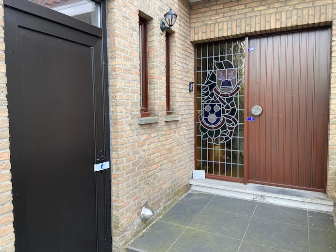 Gepensioneerde schoolmeester (74) in de cel op verdenking van moord op ...