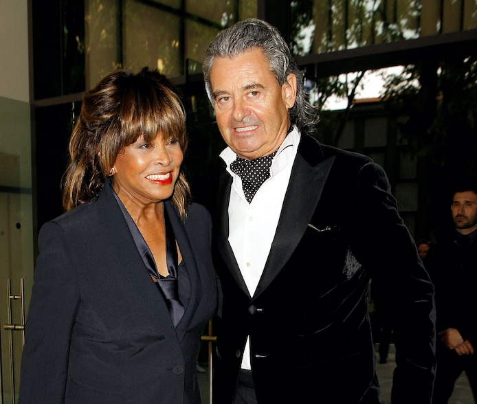 Twee jaar na de dood van Tina Turner vindt weduwnaar Erwin Bach (69 ...
