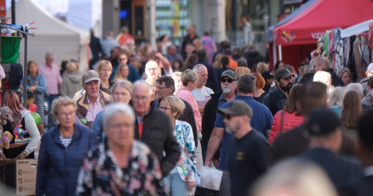 Tooghedagen in Ieper lokken meteen veel volk | Ieper | HLN.be