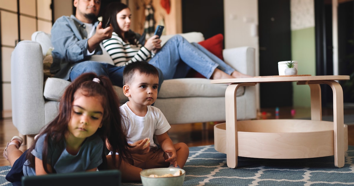 Gemiddeld gezin kan 324 euro per jaar besparen op telecom, maar heb jij ...