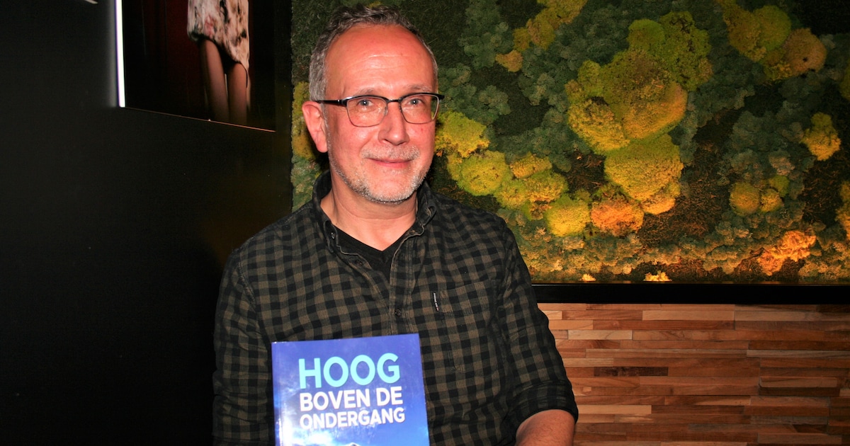 Leerkracht Jan Daniëls pent debuutroman neer: “Altijd gedroomd om roman ...