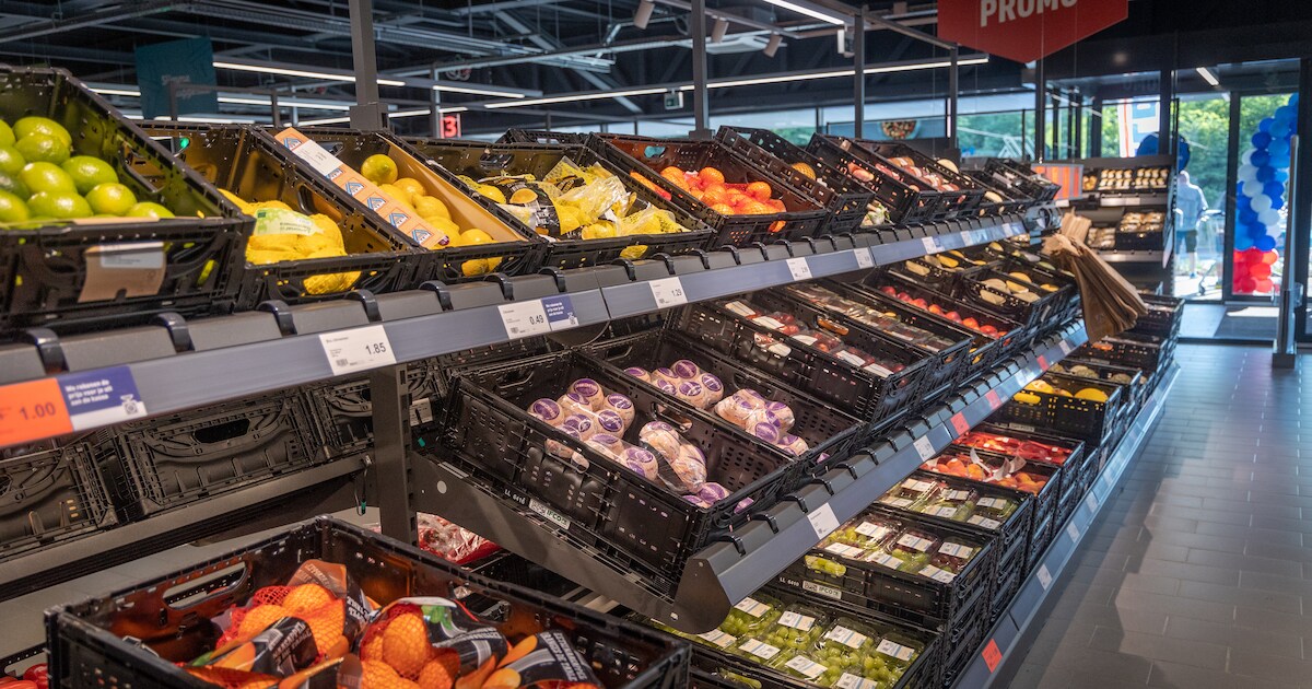 Vernieuwde Aldi langs Gentsesteenweg gaat zaterdag opnieuw open | Harelbeke | hln.be