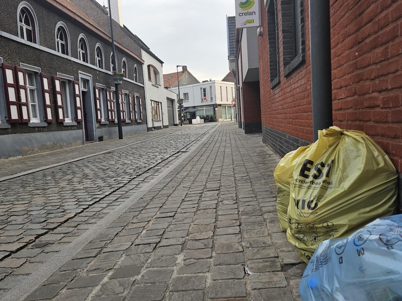 IVIO bant vanaf 2026 huisvuilzakken uit straatbeeld en schakelt over op ...